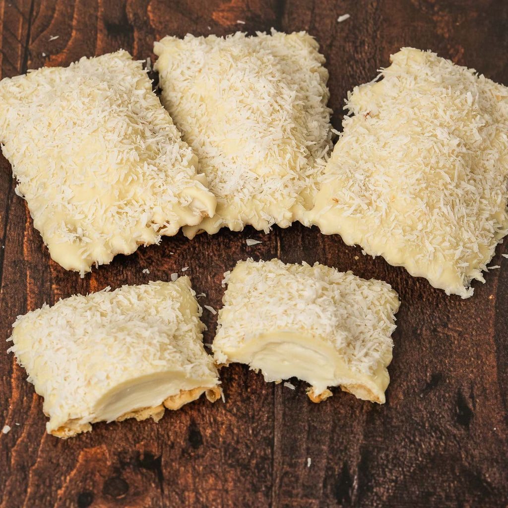 Crisp fried pastries with chocolate and coconut 500g + Piping bag 200g
